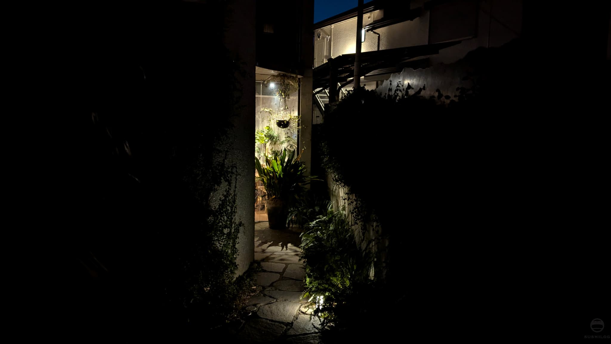 タイ料理とワインペアリングの魅力を伝えるレストラン！代々木上原「thalee ling(タレーリン)」 | すしログ