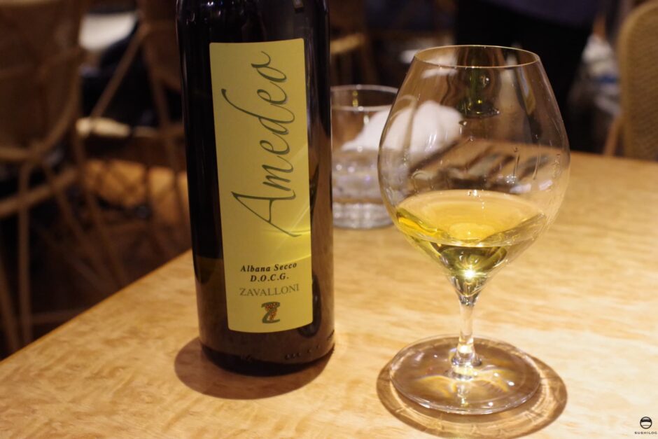 タイ料理とワインペアリングの魅力を伝えるレストラン！代々木上原「thalee ling(タレーリン)」 | すしログ